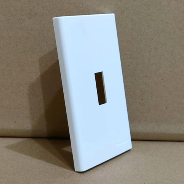 Mặt CB cóc Panasonic – wide series WEV7061SW – Halula